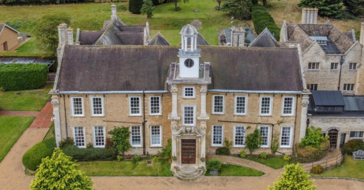 Hinwick Hall Wedding Venue | Prices & Costs | Bridebook