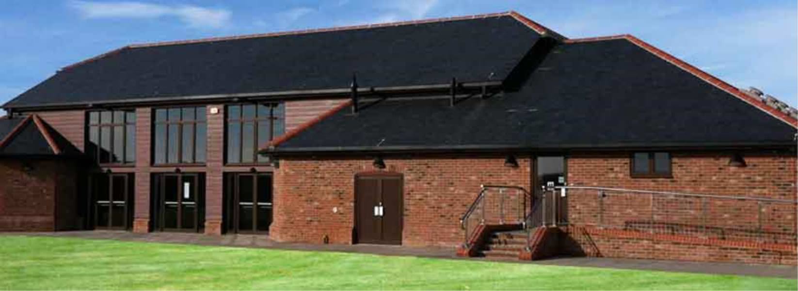 Bracklesham Barn Wedding Venue | Prices & Costs | Bridebook